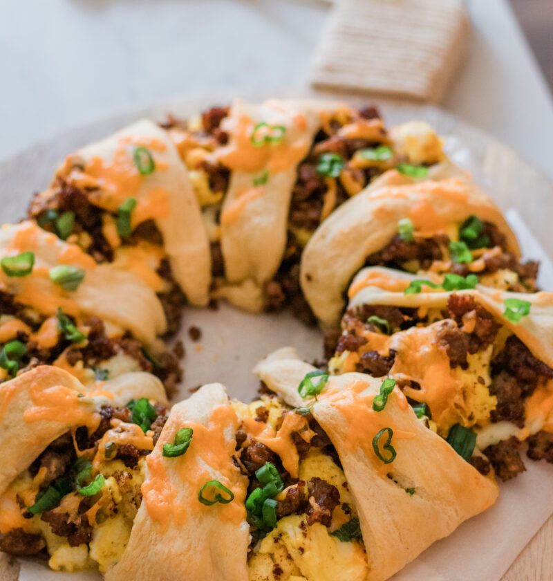 Easy Breakfast Crescent Ring – Beyond the Noms